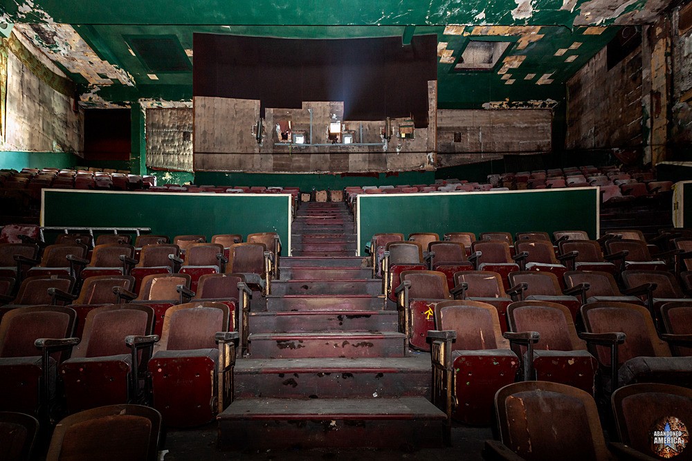 Coyle Theatre photo - Abandoned America