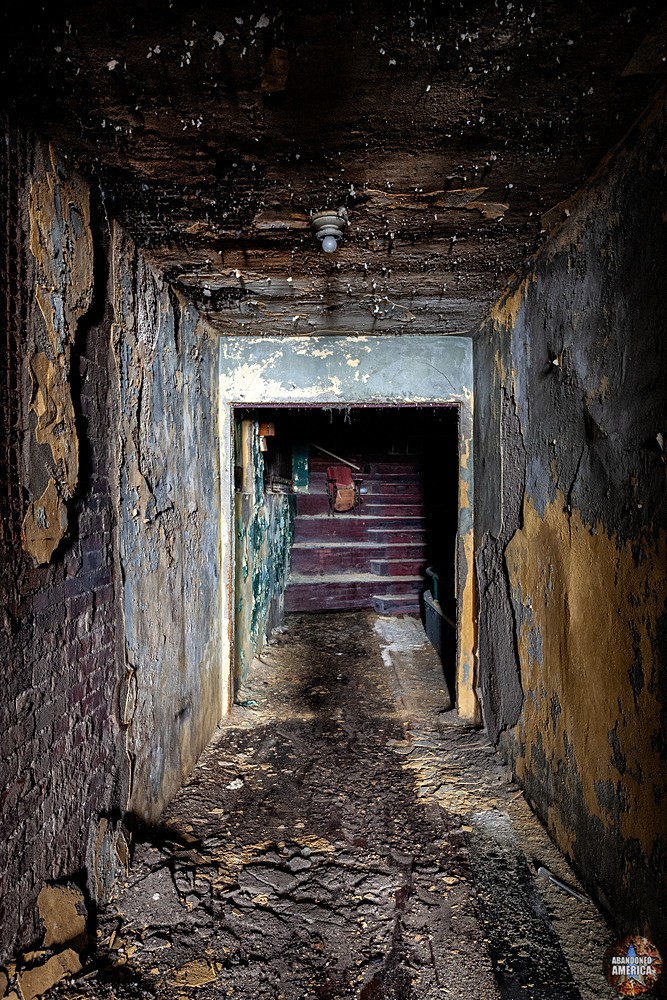 Coyle Theatre photo - Abandoned America