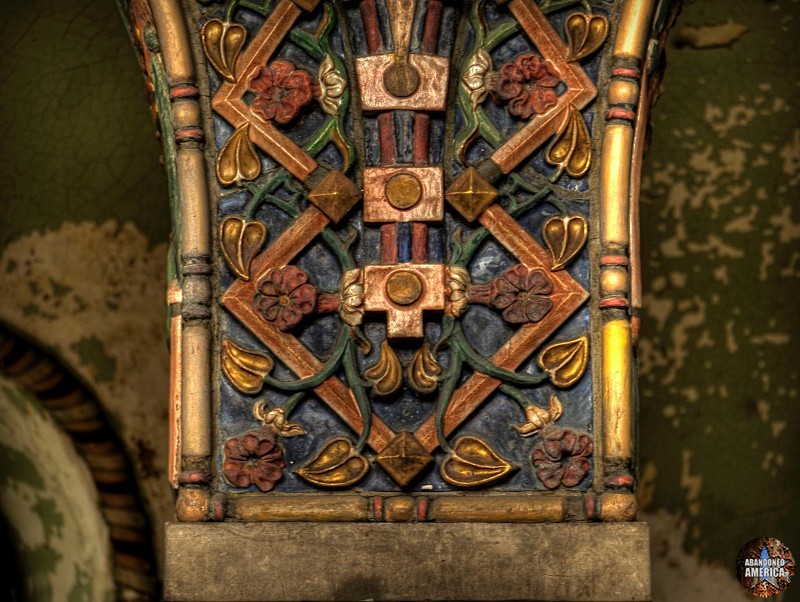 mysterium fascinans photo - Abandoned America
