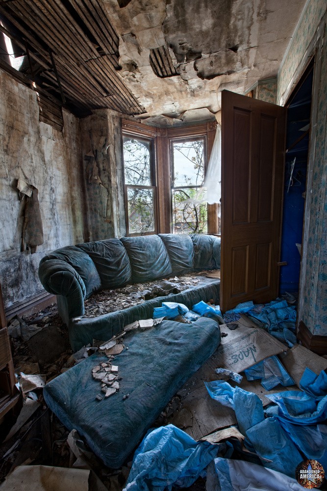 Abandoned Western Pennsylvania Home | Dump Site