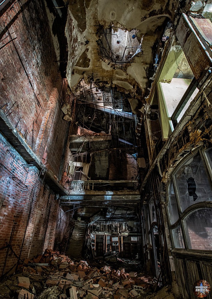 Gary, Indiana | Abandoned Palace Theatre Lobby Gary, Indiana | Abandoned Palace Theatre Lobby