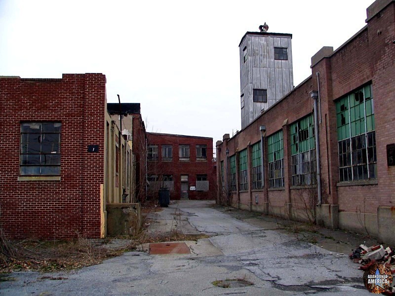 Raymark Industries (Manheim, PA) | More Exteriors