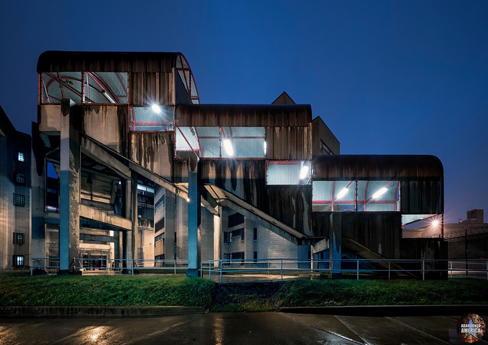 Western State Penitentiary (Pittsburgh, PA) | Exterior Stairwell