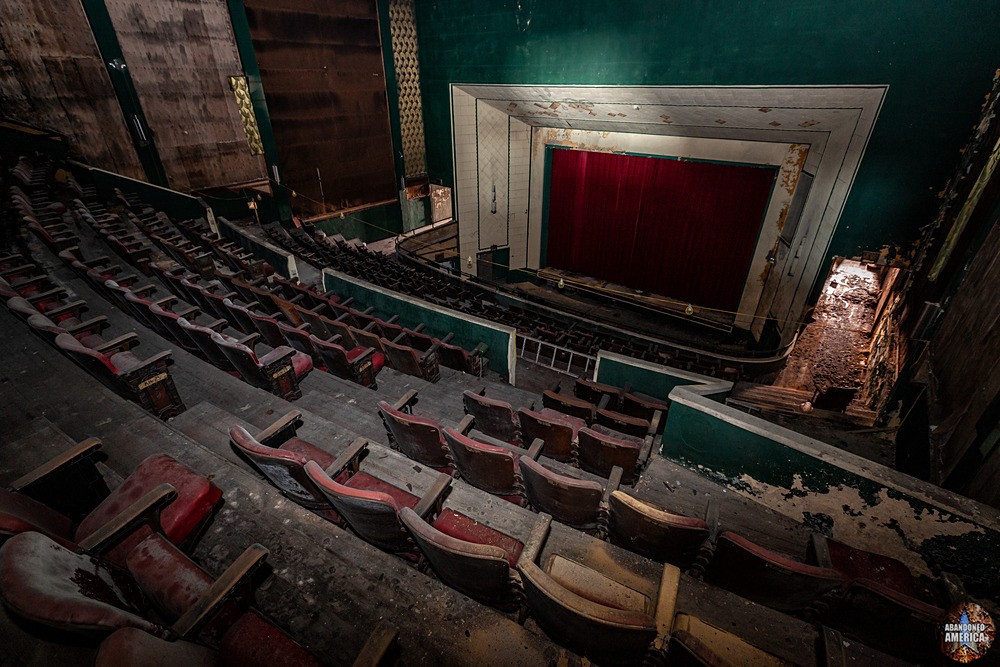 Coyle Theatre photo - Abandoned America