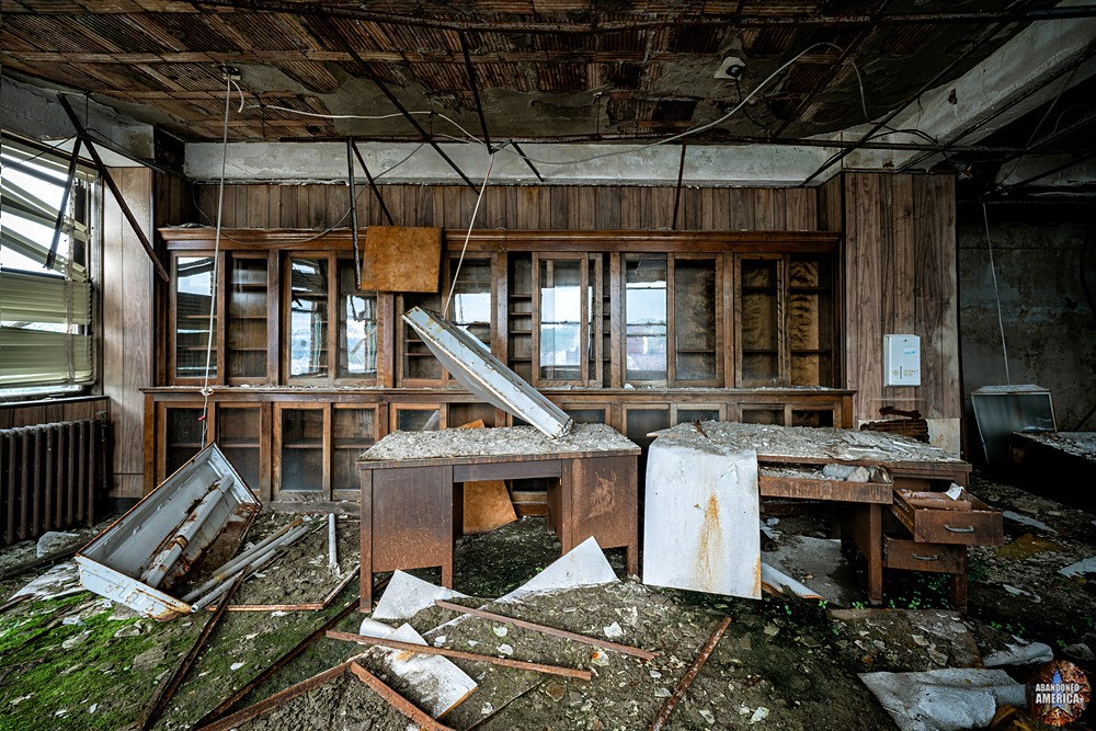 Abandoned Architect's Office | Rotting Desks