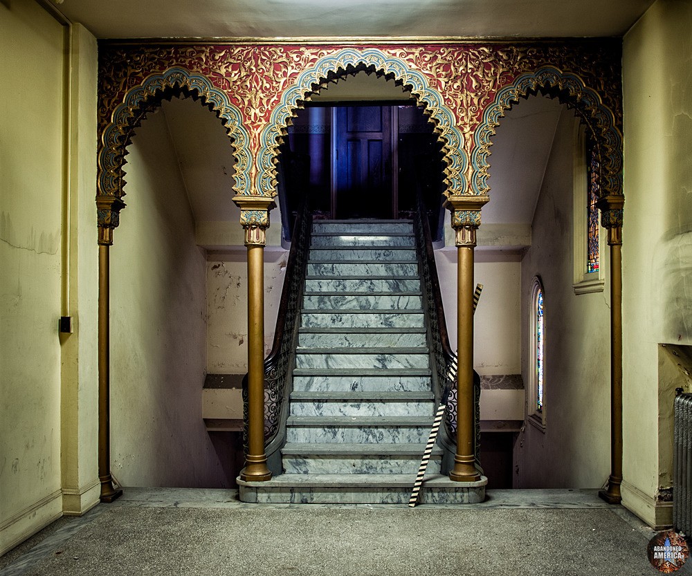 Irem Shrine (Wilkes-Barre, PA) | Second Floor Stairwell