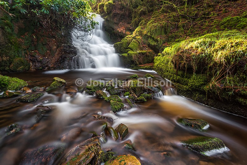 Three Nooked Shaw Waterfall