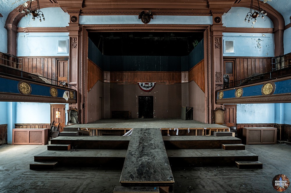 Elk Lodge Stage | Blue Horizon Boxing Arena (Philadelphia, PA)