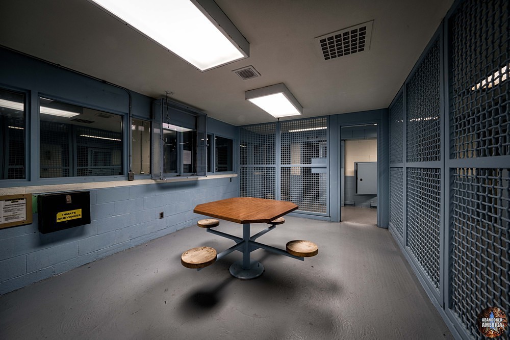 Western State Penitentiary (Pittsburgh, PA) | A Housing Unit Texas Tab