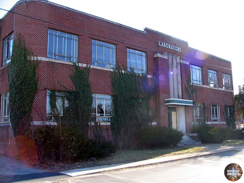 Raymark Industries (Manheim, PA) | Laboratory Exterior