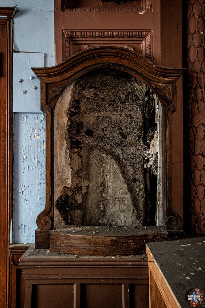 Remnants | Blue Horizon Boxing Arena (Philadelphia, PA)